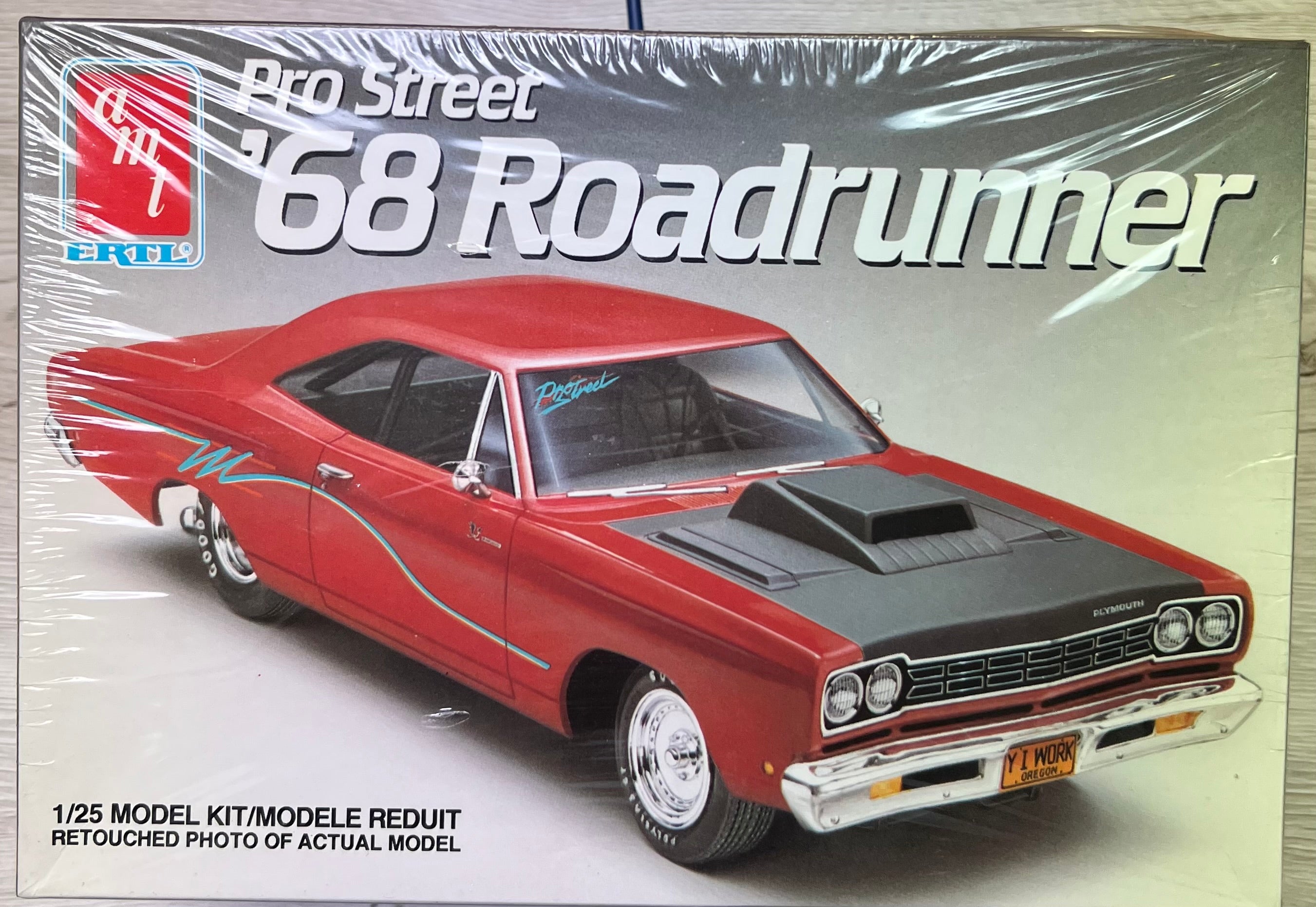 AMT 68 Roadrunner Pro Street version – WesModelCarCorner