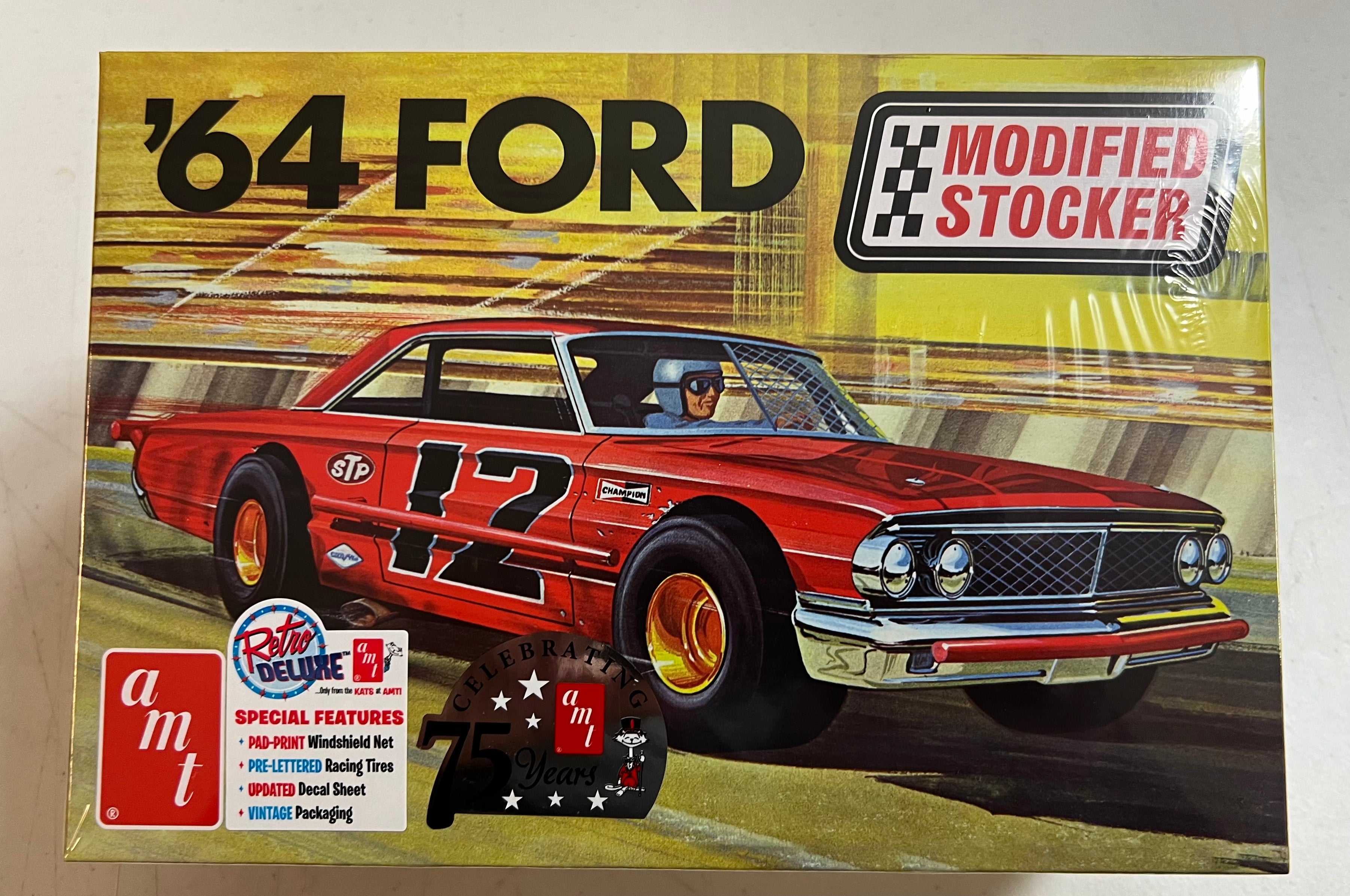 AMT # 1383 '64 Ford Modified Stocker – WesModelCarCorner
