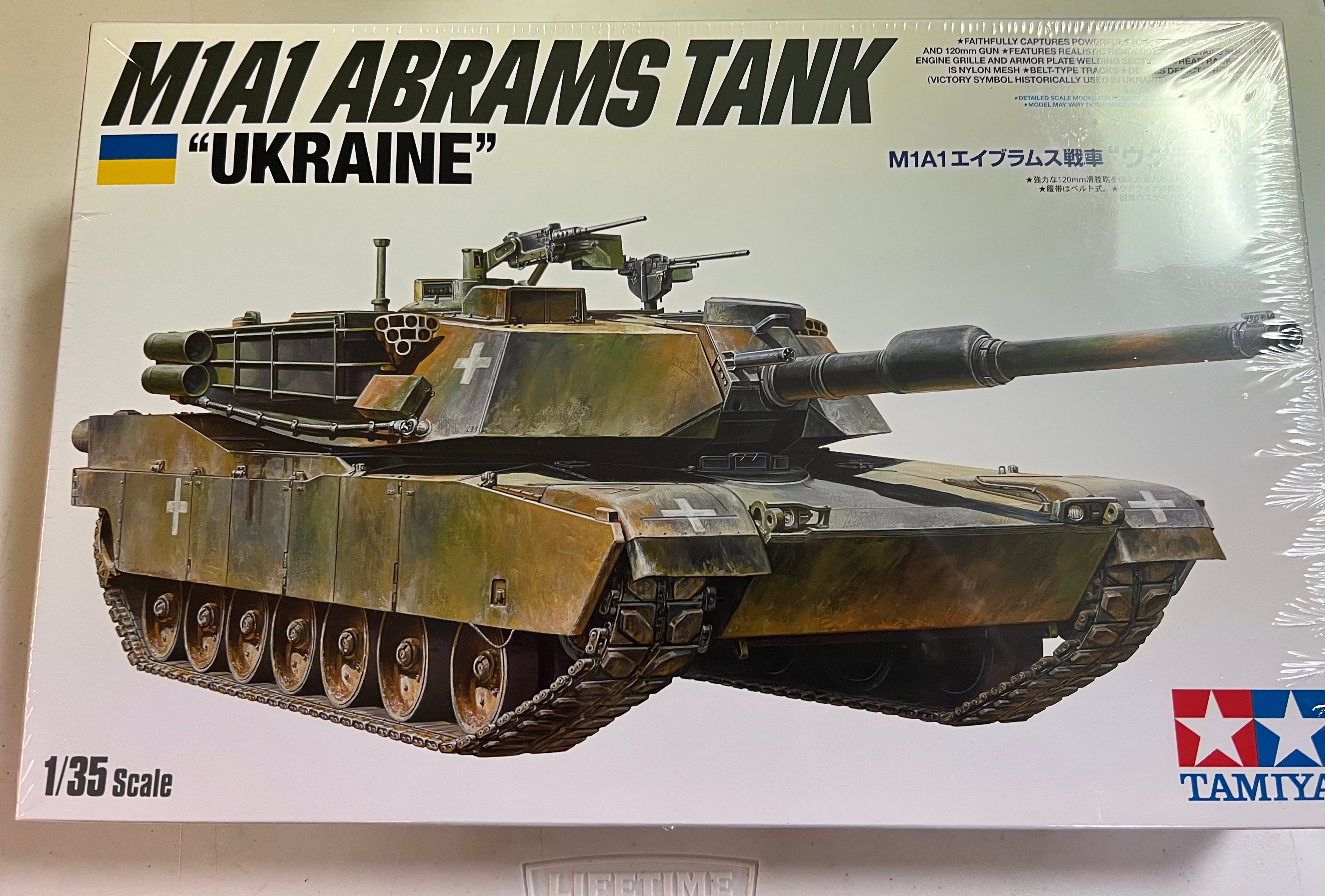 Tamiya Models # 25216 M1A1 Abrams Tank Ukrain 1:35 scale ...