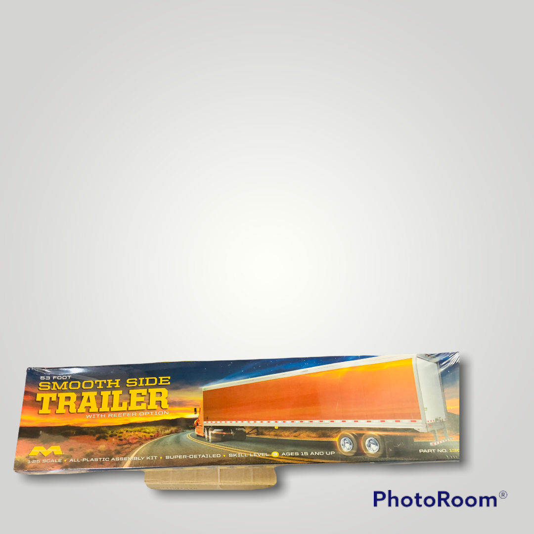 Moebius 53 Foot Smooth Side Trailer with Reefer Option – WesModelCarCorner