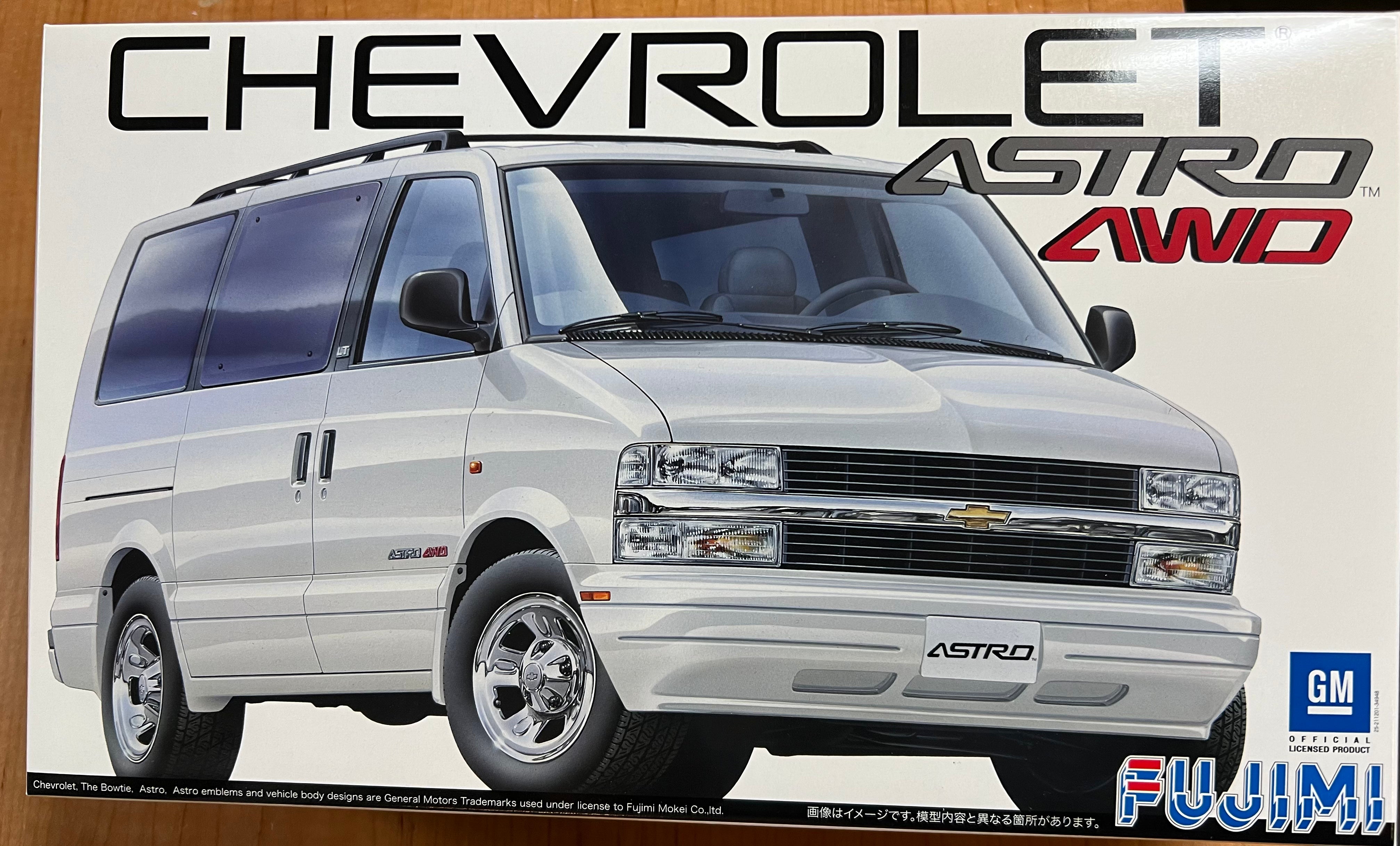 Fujimi Chevy Astro Van – WesModelCarCorner