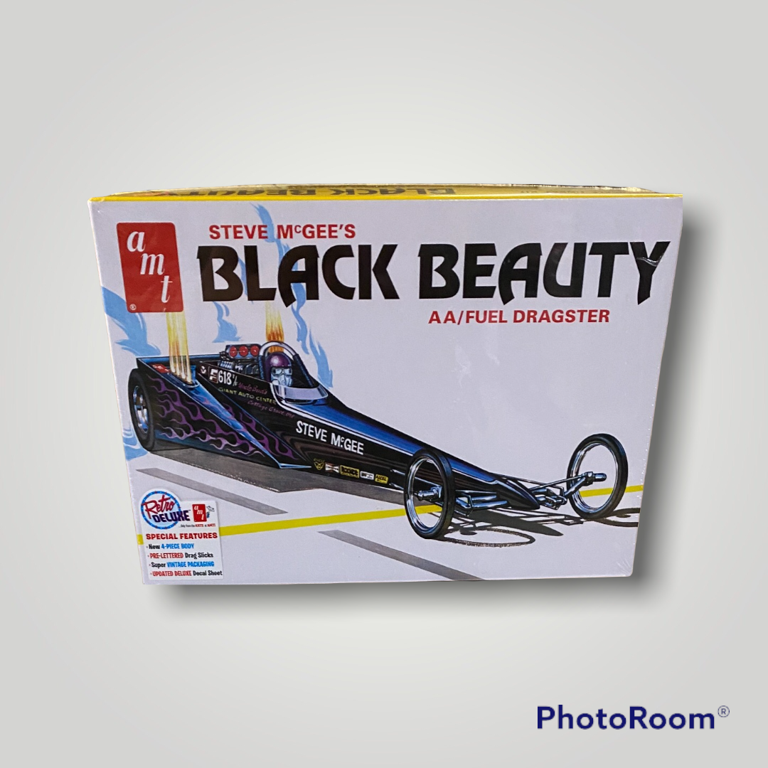 AMT Steve McGee’s Black Beauty Top Fuel Dragster – WesModelCarCorner
